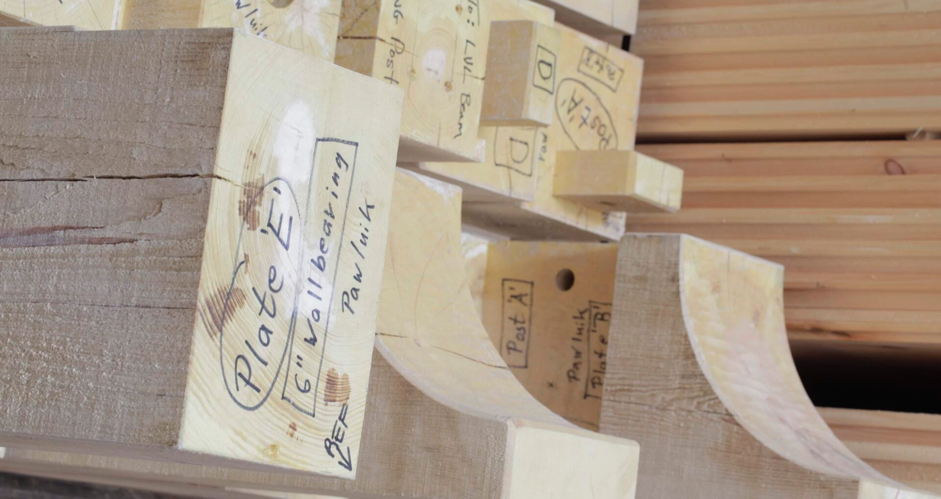 Logs vs. Timber Frame: Take the Quiz - 1867 Confederation Log and ...